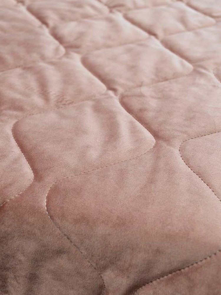 Покривало за спалня в пепел от рози