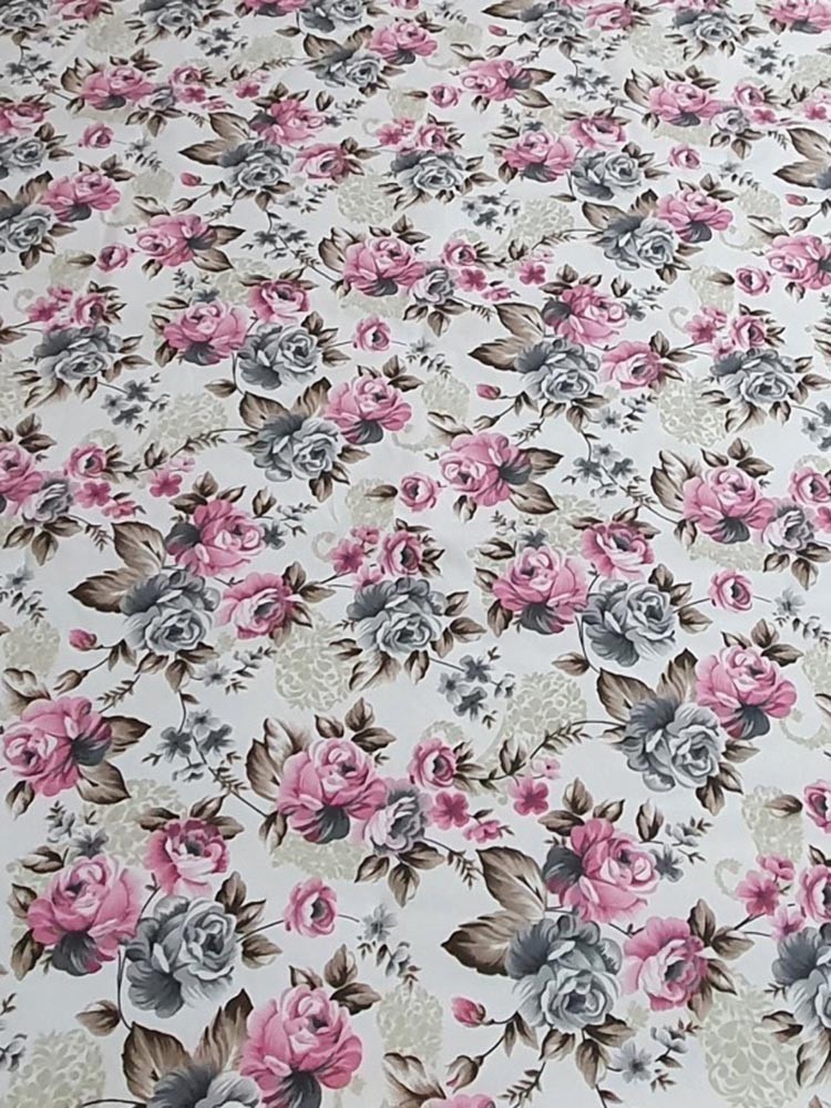 Шалте с принт букети от рози